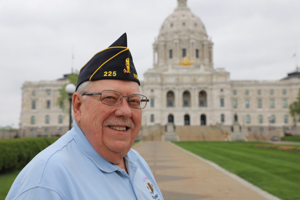 Meet Bill Strusinsky, lobbyist and Army medic veteran - The Minnesota ...