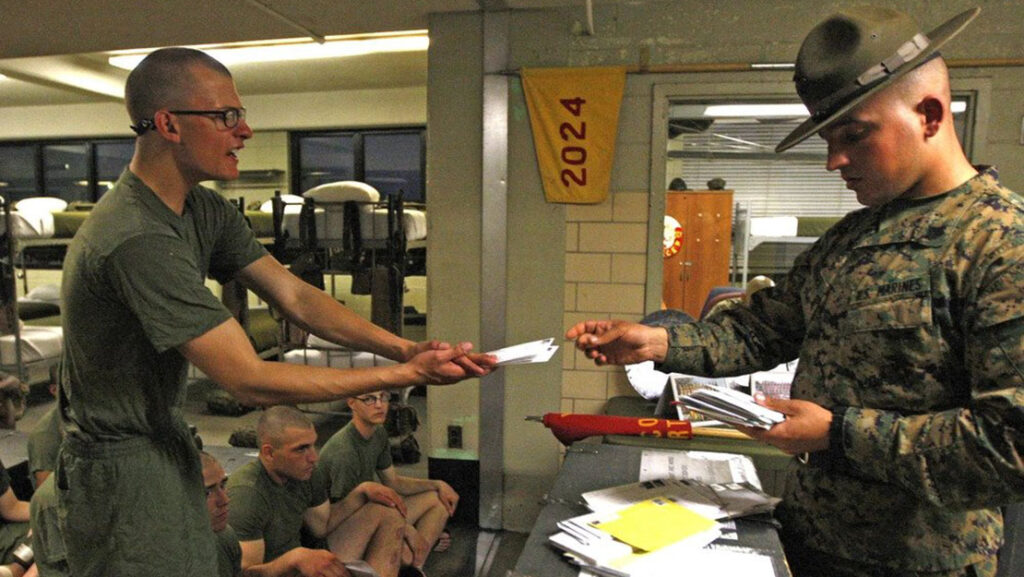 Mail call: Letter about taking a knee was spot-on - The Minnesota ...